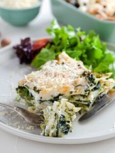 Easy Spinach and Broccoli Lasagna Recipe (Meatless)