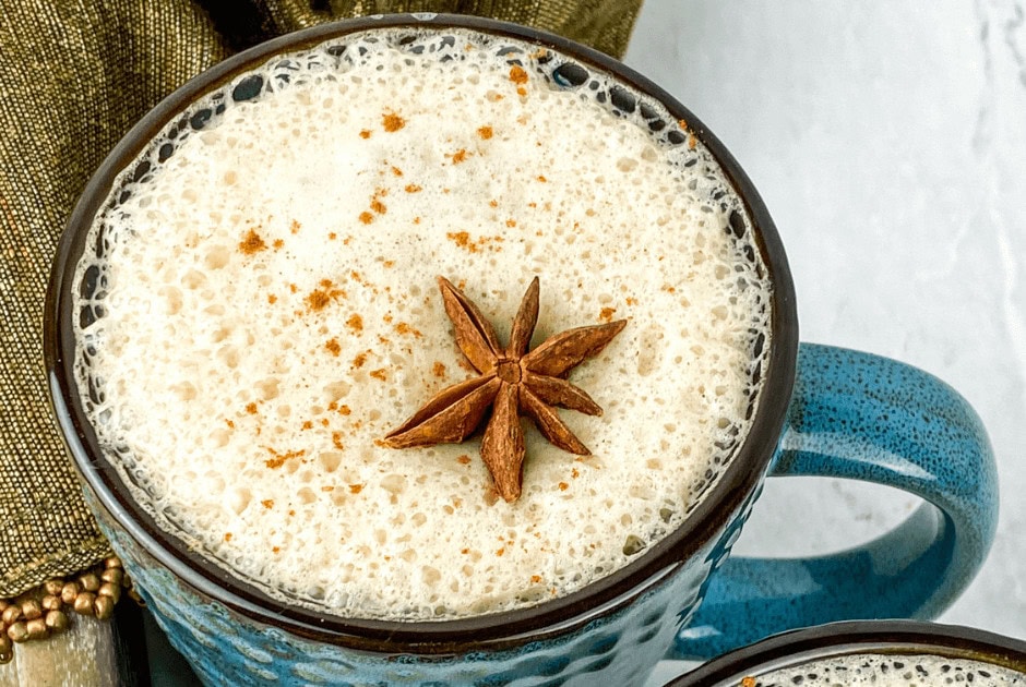 Vanilla Chai Tea Latte Recipe - A Flavorful and Comforting Drink!