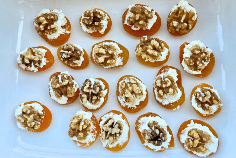5-Ingredient Dried Apricot Appetizers - So Easy and Delightful!