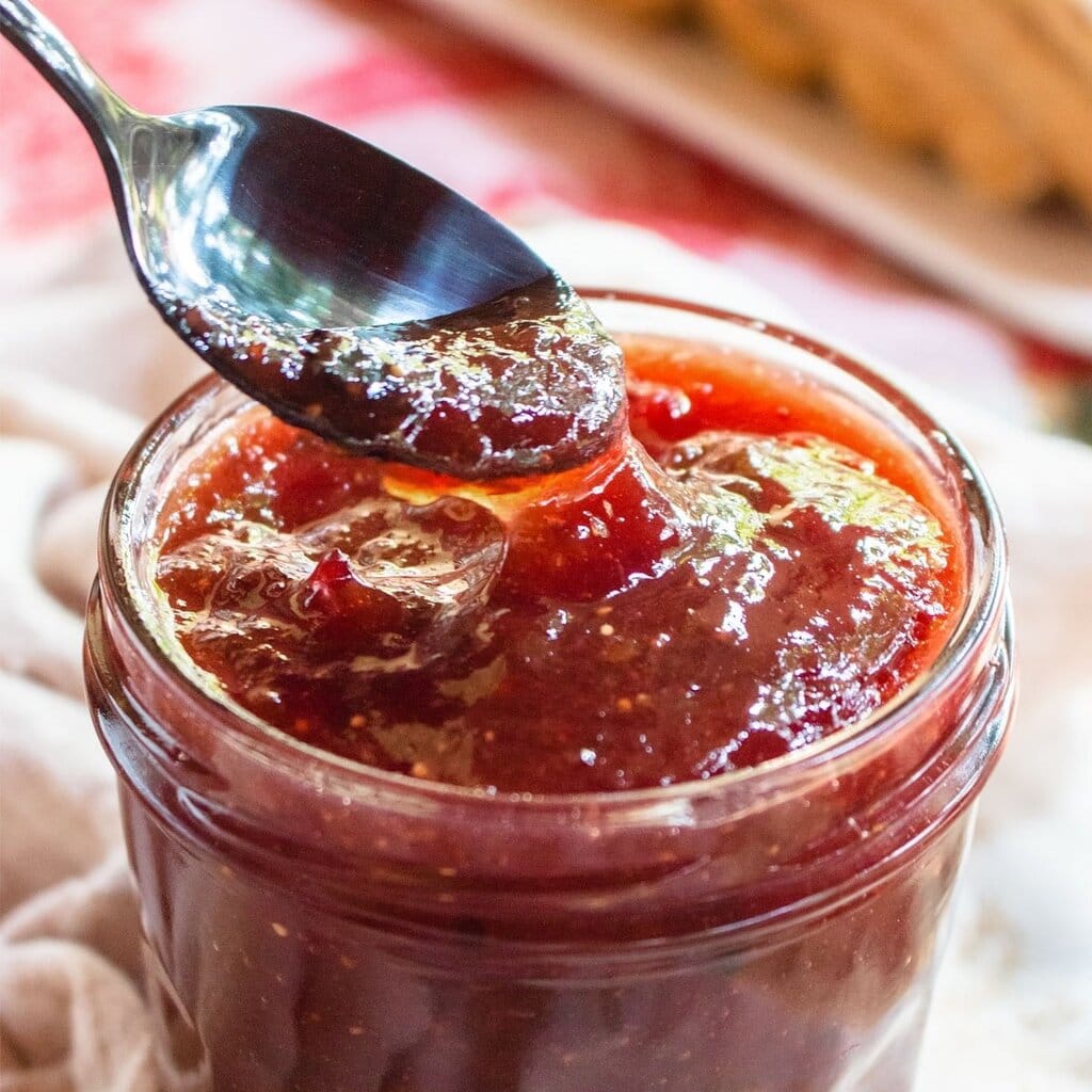 22 Delicious Homemade Food Gifts to Make for Any Occasion